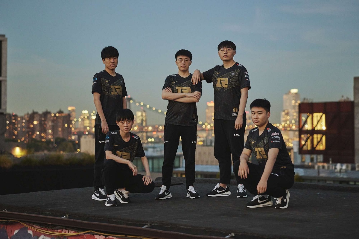 LMHT: Đội hình đương kim vô địch MSI RNG thay máu sau CKTG 2022