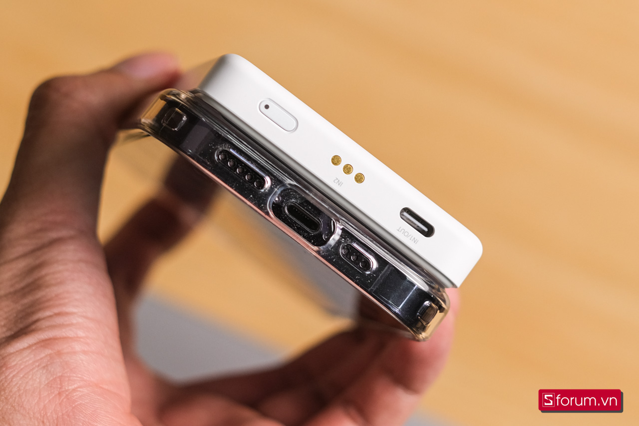 Trên tay pin dự phòng Xiaomi MagSafe cho iPhone: "Cháy hàng" ở nội địa ...
