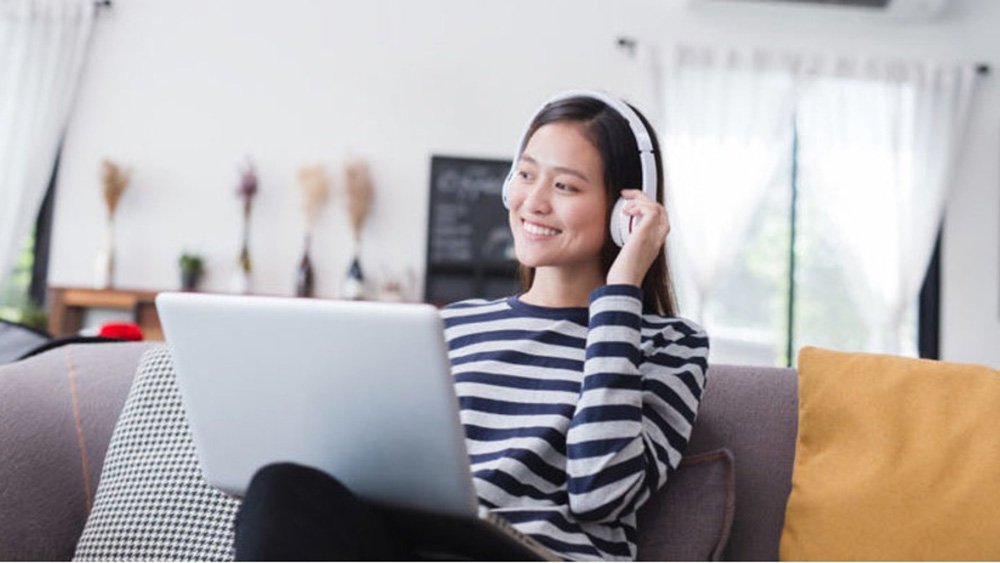 Nghiên cứu: Nghe nhạc khi học tập và làm việc giúp đạt hiệu quả cao hơn ...