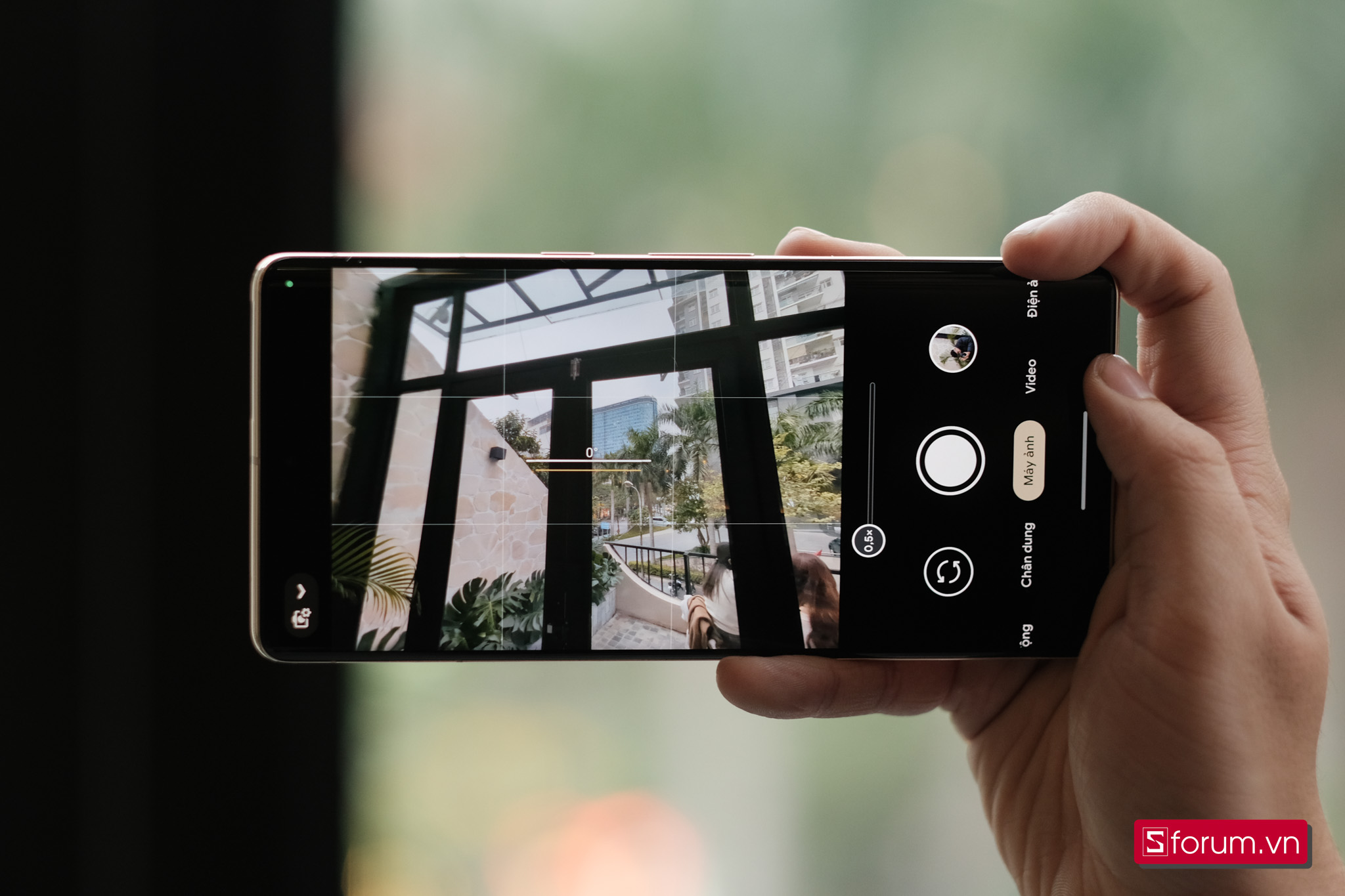 Trên tay Google Pixel 7 Pro tại VN: Thiết kế độc đáo, phần mềm siêu ...