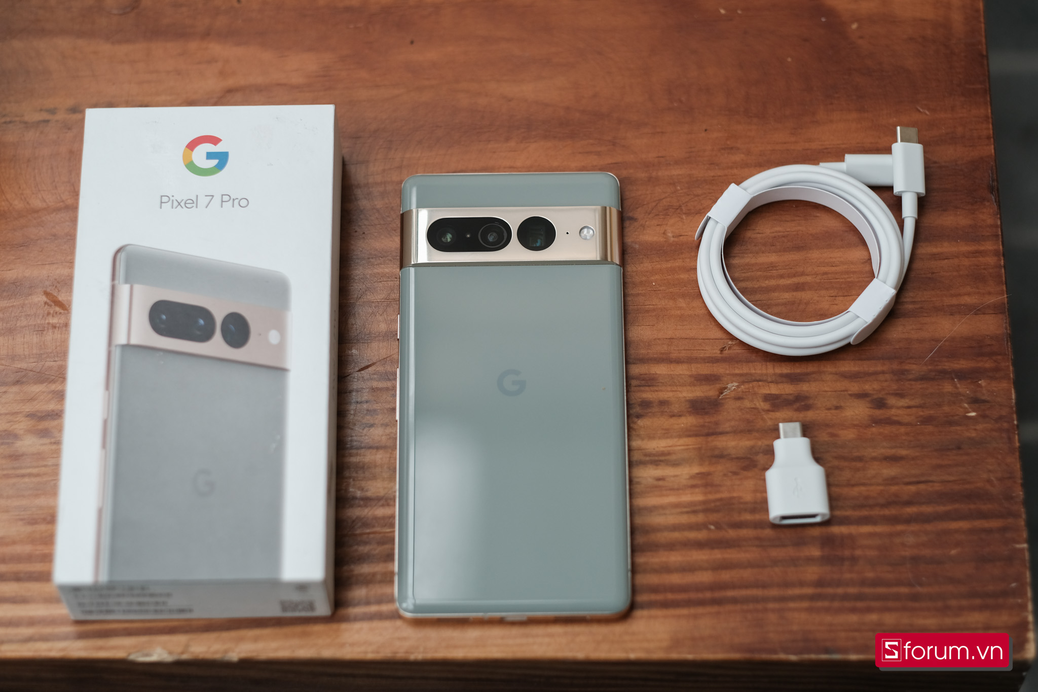 Trên tay Google Pixel 7 Pro tại VN: Thiết kế độc đáo, phần mềm siêu ...
