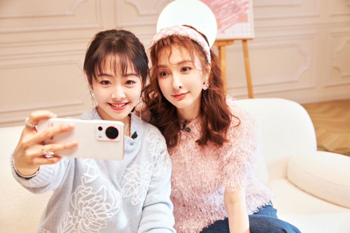 Trên tay Xiaomi Civi 2 Hello Kitty: Thiết kế đẹp mắt, mặt lưng đổi màu, bán giới hạn giá chưa ...