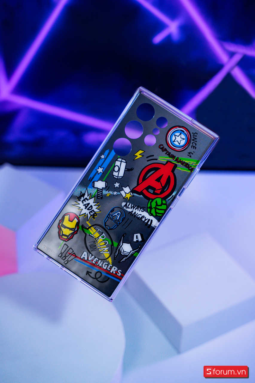 Trên tay chiếc ốp lưng Galaxy S23 Ultra Marvel: Thiết kế 2 trong 1 độc ...