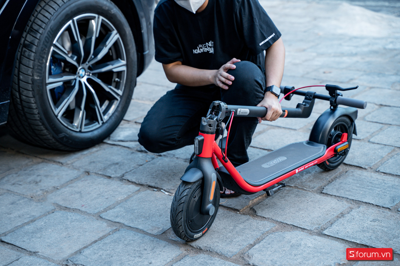 Trải nghiệm xe điện Segway Ninebot D38U: "Max tốc" 30km/h, gấp gọn dễ ...
