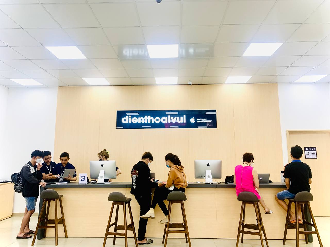 Trung tâm bảo hành Apple tại quận 2 - CareS