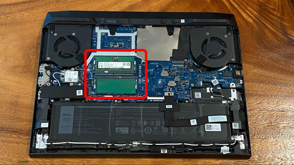 Hướng dẫn cách nâng cấp RAM Laptop mà ai cũng có thể thực hiện được