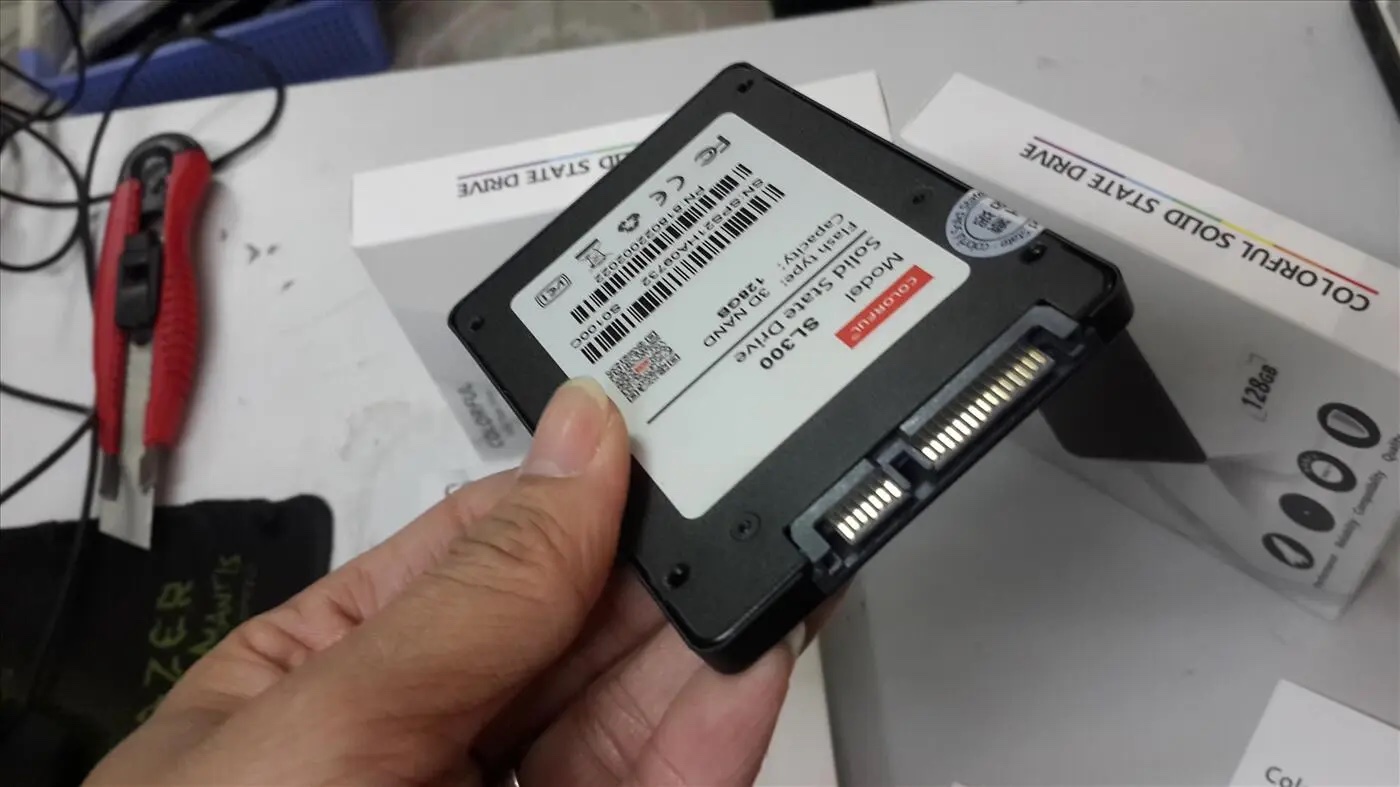 Xuất hiện SSD "giả cầy" tràn lan trên thị trường, Samsung bất đắc dĩ ...