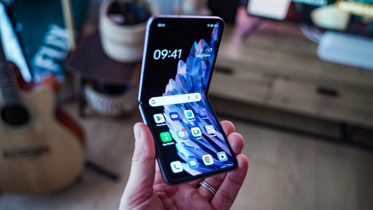 Smartphone gập ngày càng thu hút hơn, tiềm năng thay thế smartphone ...