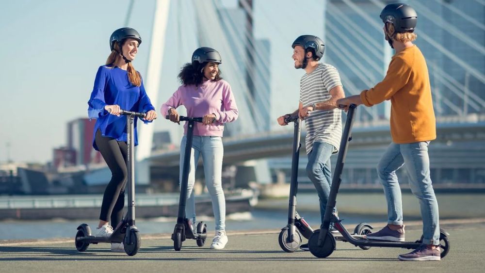 Review xe Scooter 2 bánh điện chất lượng nhất