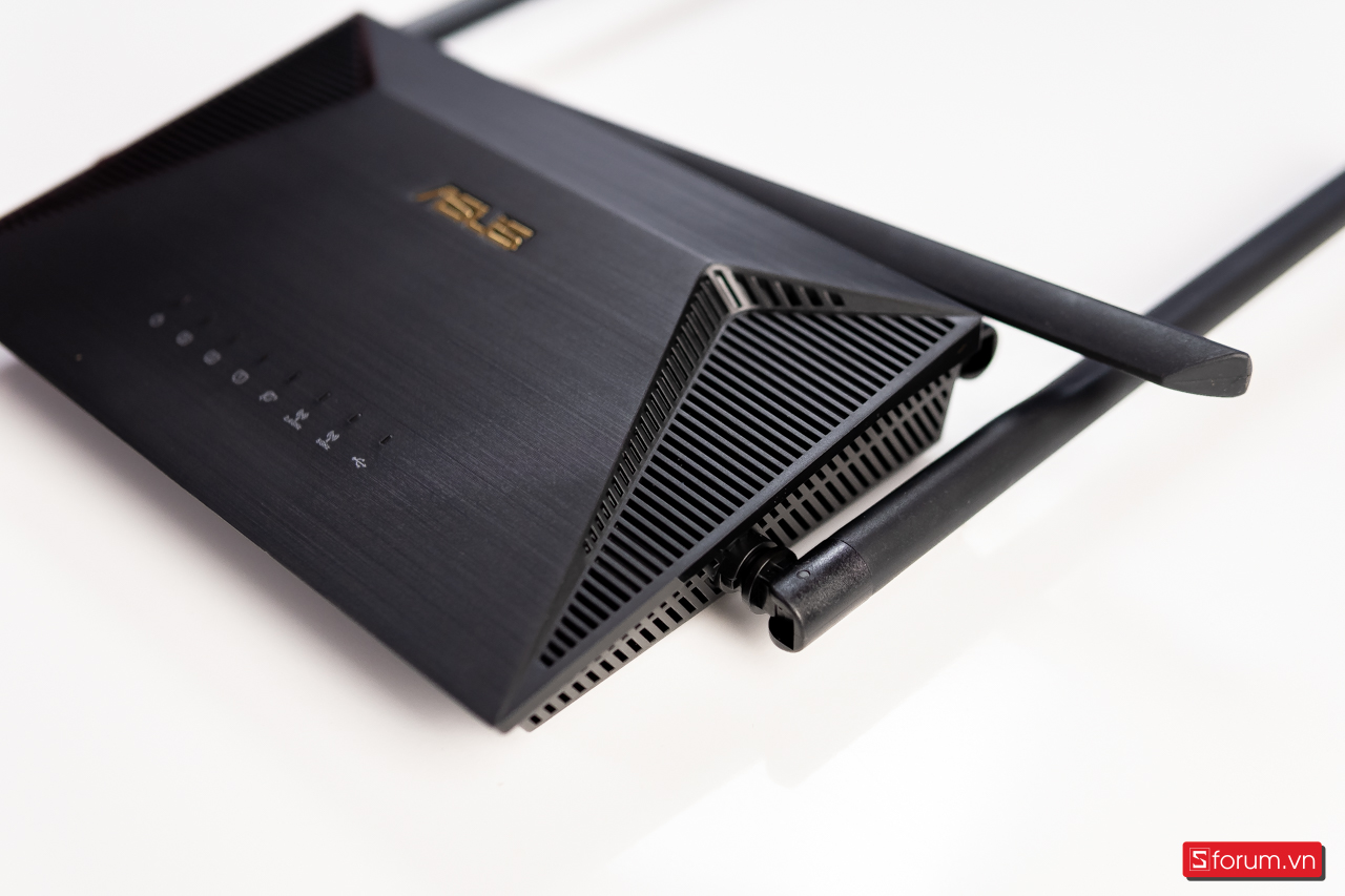 Trên tay router AX1800 ASUS RT-AX53U: Mang WiFi 6, 2 băng tần cùng ...
