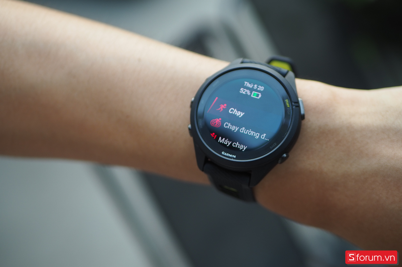 Trên tay Garmin Forerunner 265S: Cải tiến với màn hình AMOLED, nhiều ...