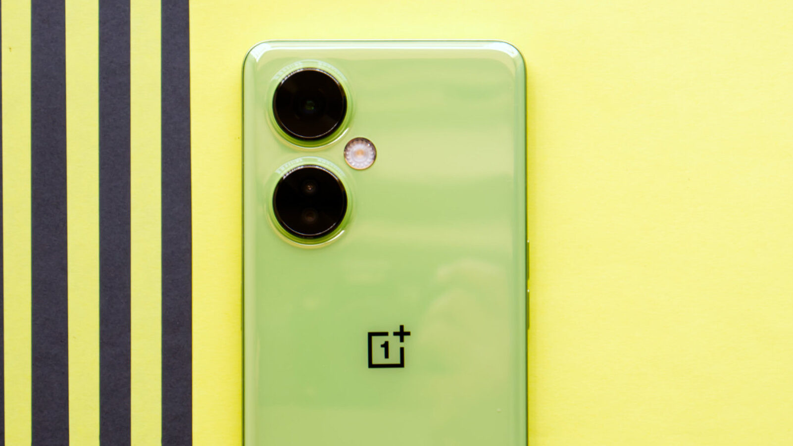 Ảnh thực tế OnePlus Nord CE 3 Lite: Thiết kế đẹp, Snapdragon 695 ...