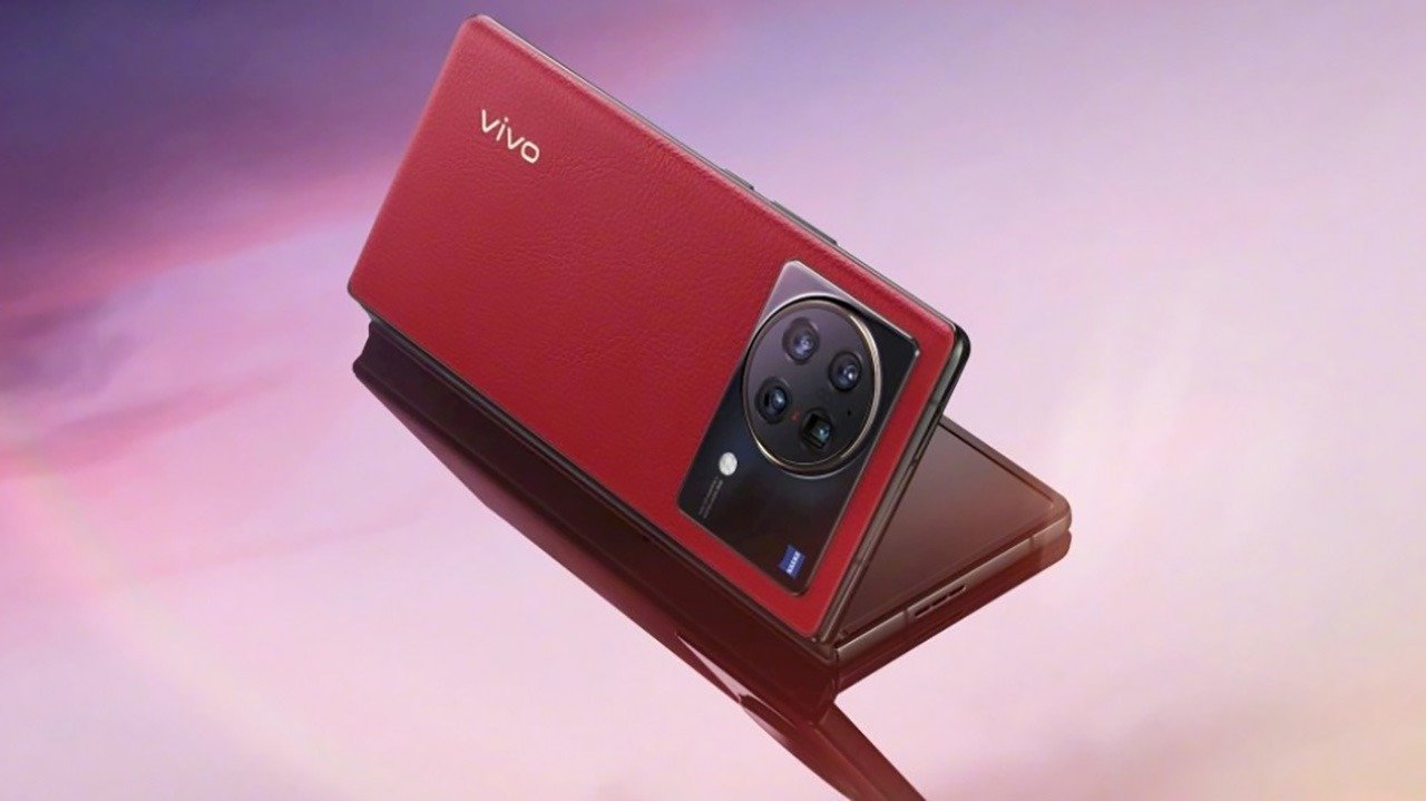 Tài liệu quảng cáo xác nhận Vivo X Fold 2 có màn hình 1,800 nits, chip ...