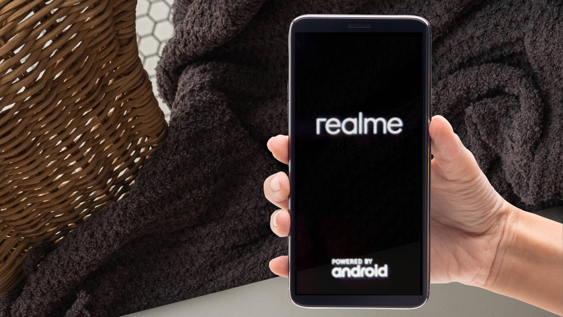 Hướng dẫn sửa chữa điện thoại realme bị treo logo tại nhà