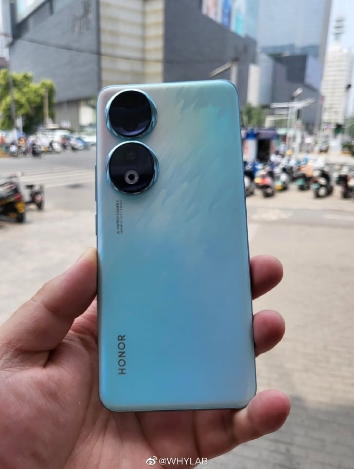 Honor 90 và Honor 90 Pro lộ ảnh thực tế: Màn hình cong, cụm camera siêu "dị", ra mắt ngày 29/5