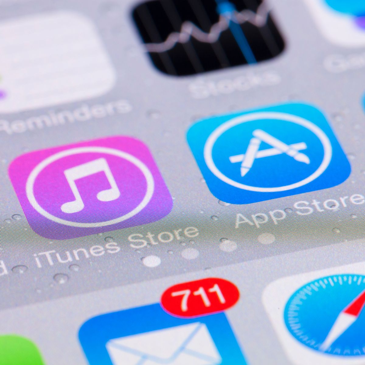 Tìm hiểu ngay cách đăng xuất, đăng nhập iTunes Store trên iPhone mà iFan nên biết