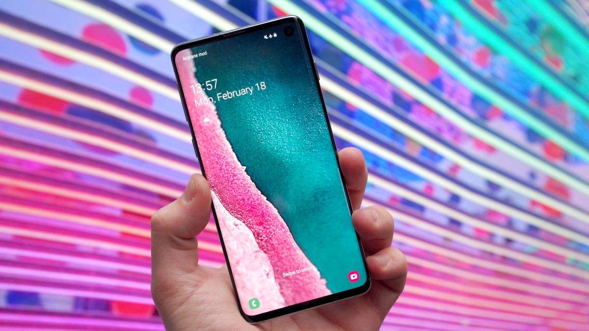 Màn hình Dynamic AMOLED là gì? Có điểm gì vượt trội?