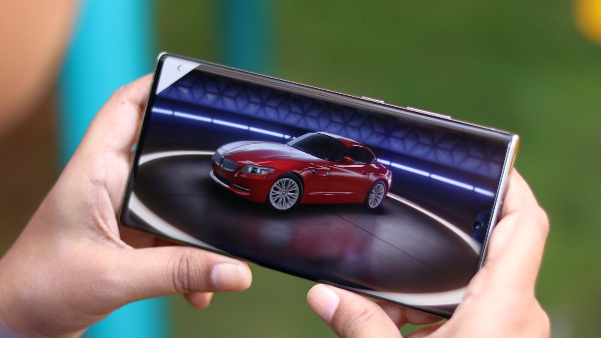 Màn hình LTPO là gì? So sánh màn hình LTPO với màn hình OLED