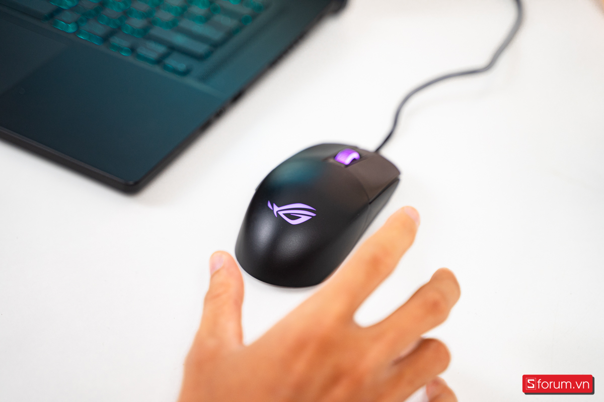 Trên tay ROG Strix Impact III: Siêu nhẹ, nhiều tính năng hay cho game ...