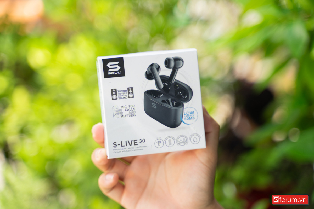 Trên tay chiếc tai nghe không dây đang "cực hot" gần đây, giá chỉ 400 ...