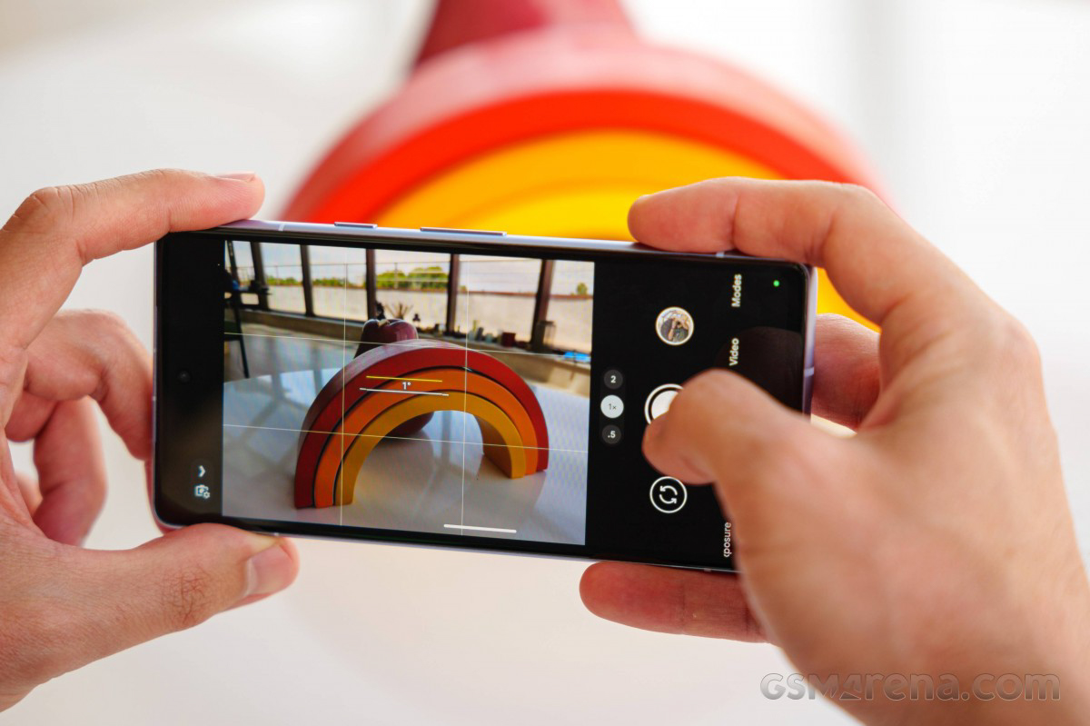 Đánh giá Google Pixel 7a: Liệu có là "bình mới rượu mới"?