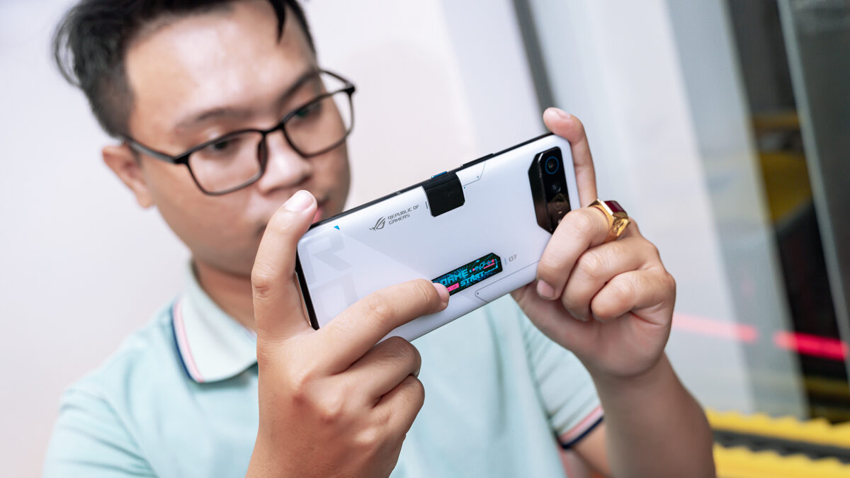 Đánh giá pin ROG Phone 7 Ultimate: Hiện đại thì hại điện, pin 6000mAh ...