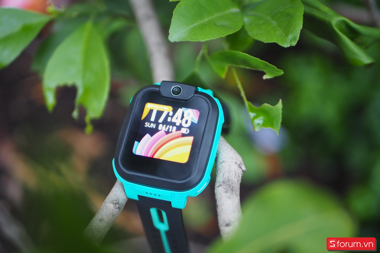 Trên tay đồng hồ thông minh imoo Z1: Sinh ra là dành cho con em học sinh với thiết kế bền bỉ, có ...