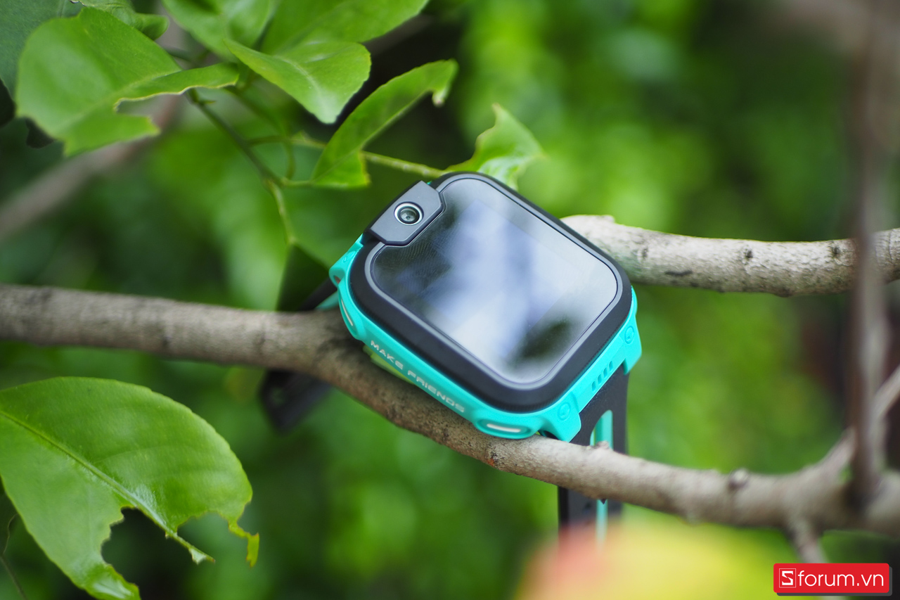 Trên tay đồng hồ thông minh imoo Z1: Sinh ra là dành cho con em học ...