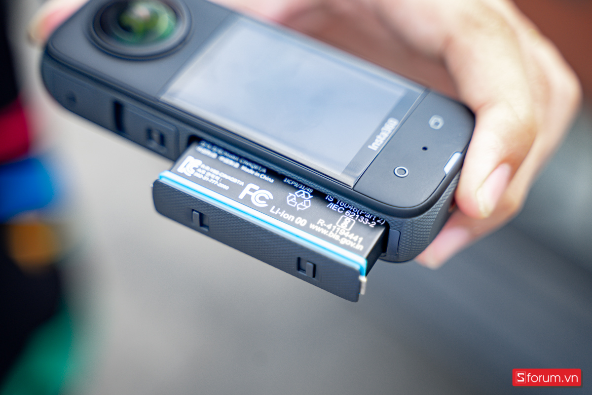 Mở hộp và trải nghiệm du lịch cùng Insta360 X3: Camera 360º thú vị cho ...