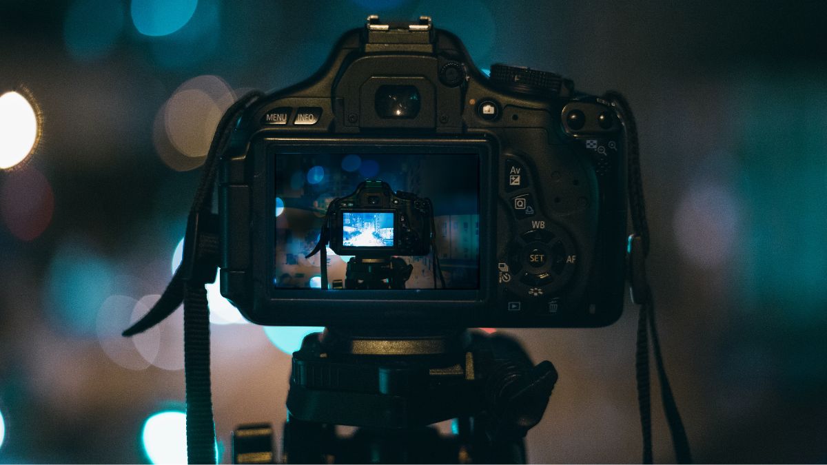 Top 10 máy ảnh quay phim chất lượng tốt nhất nên dùng