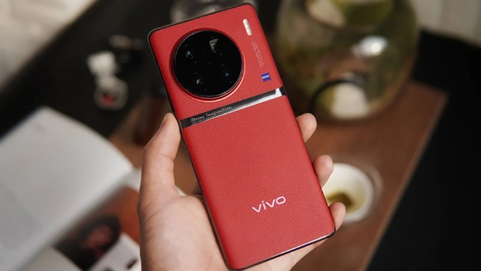Rò Rỉ Cấu Hình Vivo X00 Pro Màn Hình 120hz Dimensity 9300 Và 3 Camera