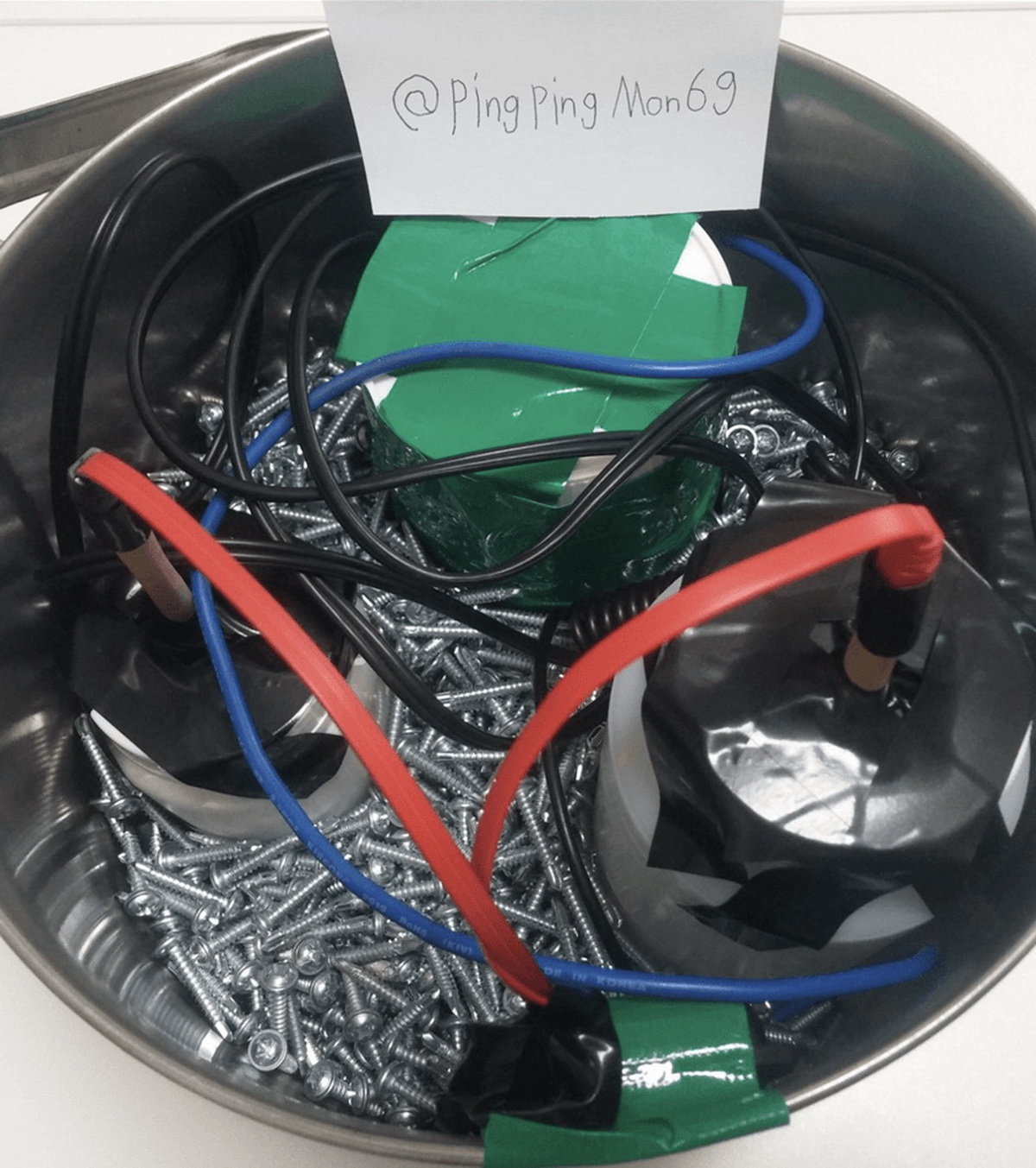 Antifan báo đặt bom sự kiện Genshin Impact, hàng trăm người phải sơ tán