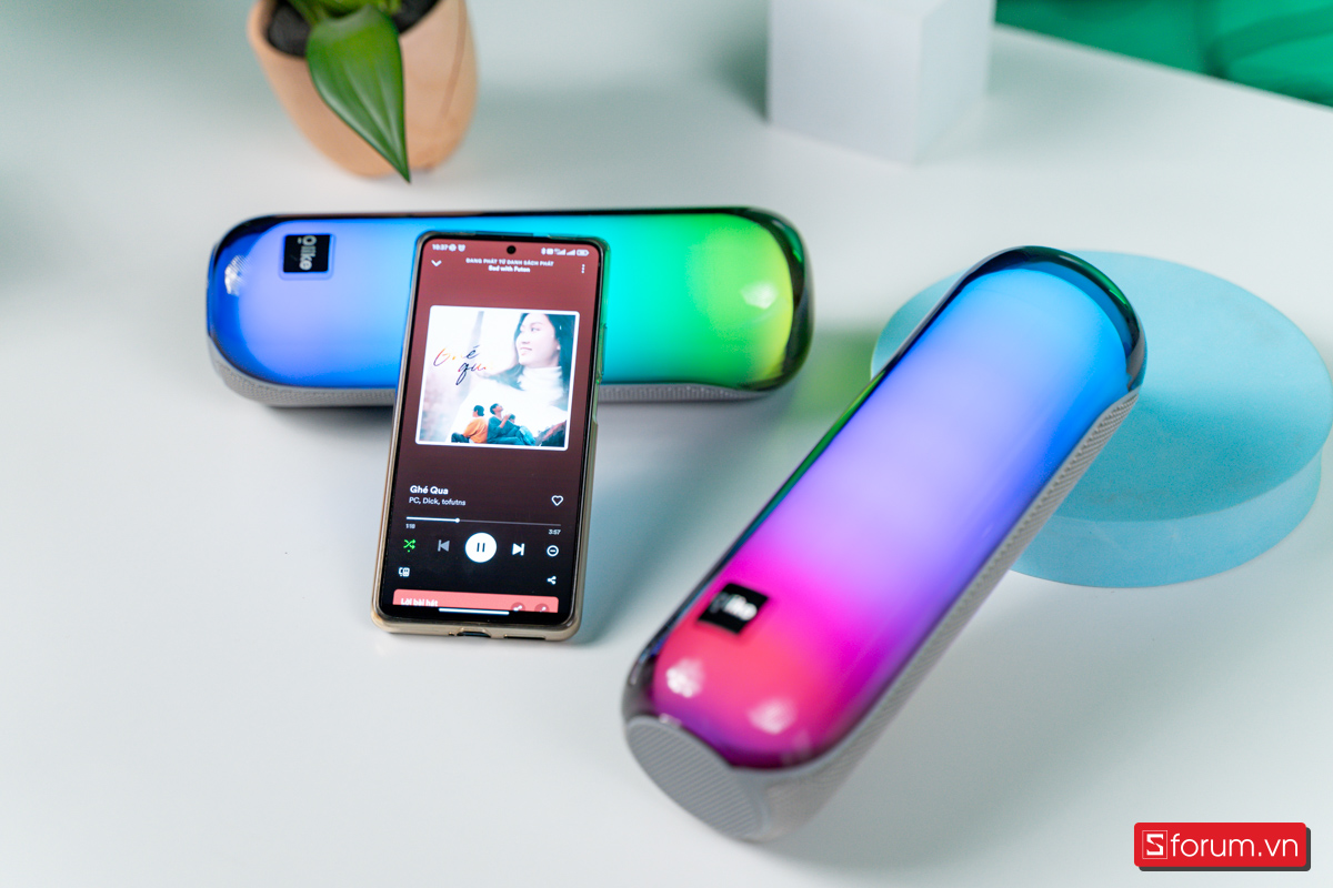 Trên tay loa bluetooth Olike S3: Công suất 14W, hiệu ứng ánh sáng đẹp mắt, món quà "cực hời" khi ...