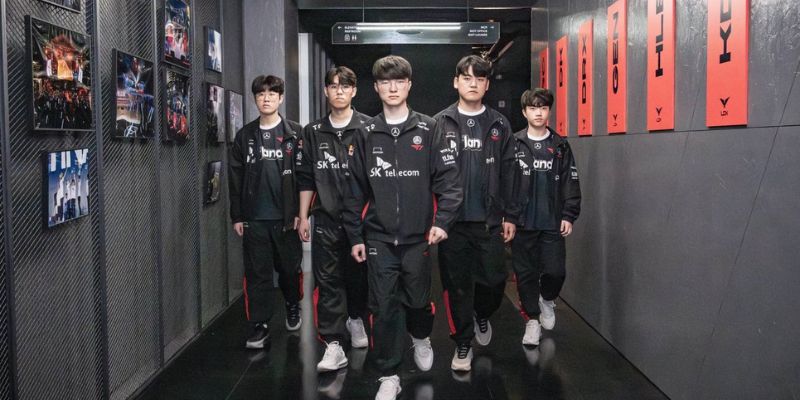 LMHT: Số phận T1 ra sao sau trận thua trước KT Rolster?