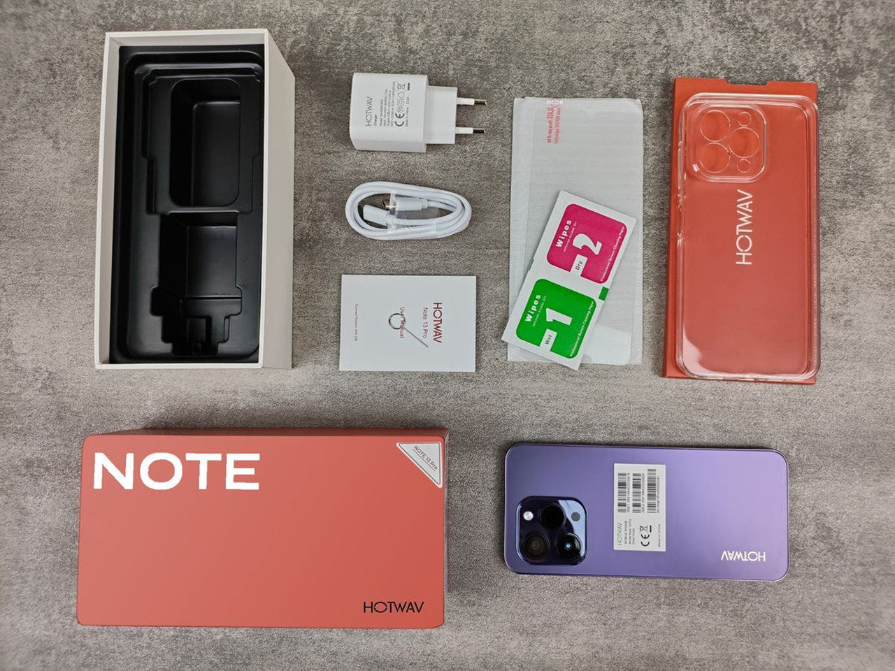 Cận cảnh chiếc smartphone "Hót quá" Note 13 Pro: Ngoại hình thì như ...