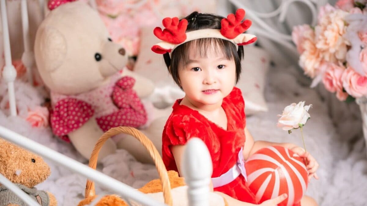 Top 18 món quà Noel cho bé đẹp được yêu thích nhất