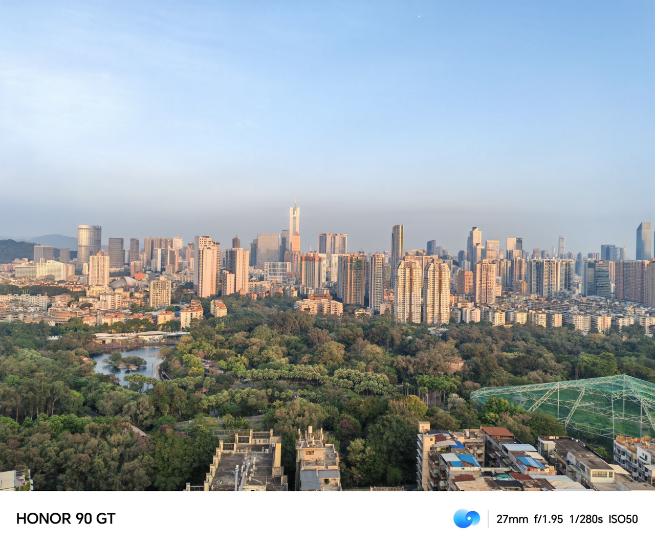 Cận cảnh HONOR 90 GT: Thiết kế tinh tế, mặt lưng giả da, Snapdragon 8 Gen 2, sạc nhanh 100W, giá ...