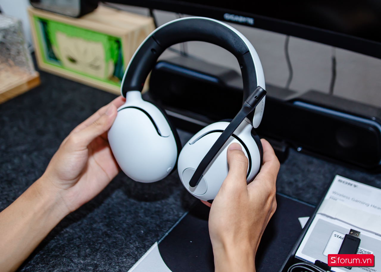 Trên tay Sony Inzone H5: Chiếc tai nghe sáng giá cho game thủ với chất ...
