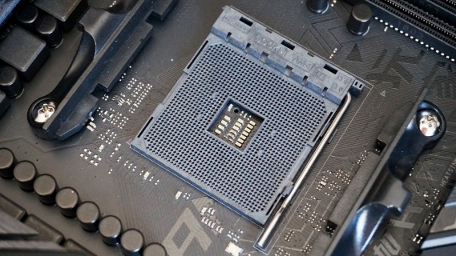 Socket của CPU là gì? Đâu là những Socket phổ biến hiện nay