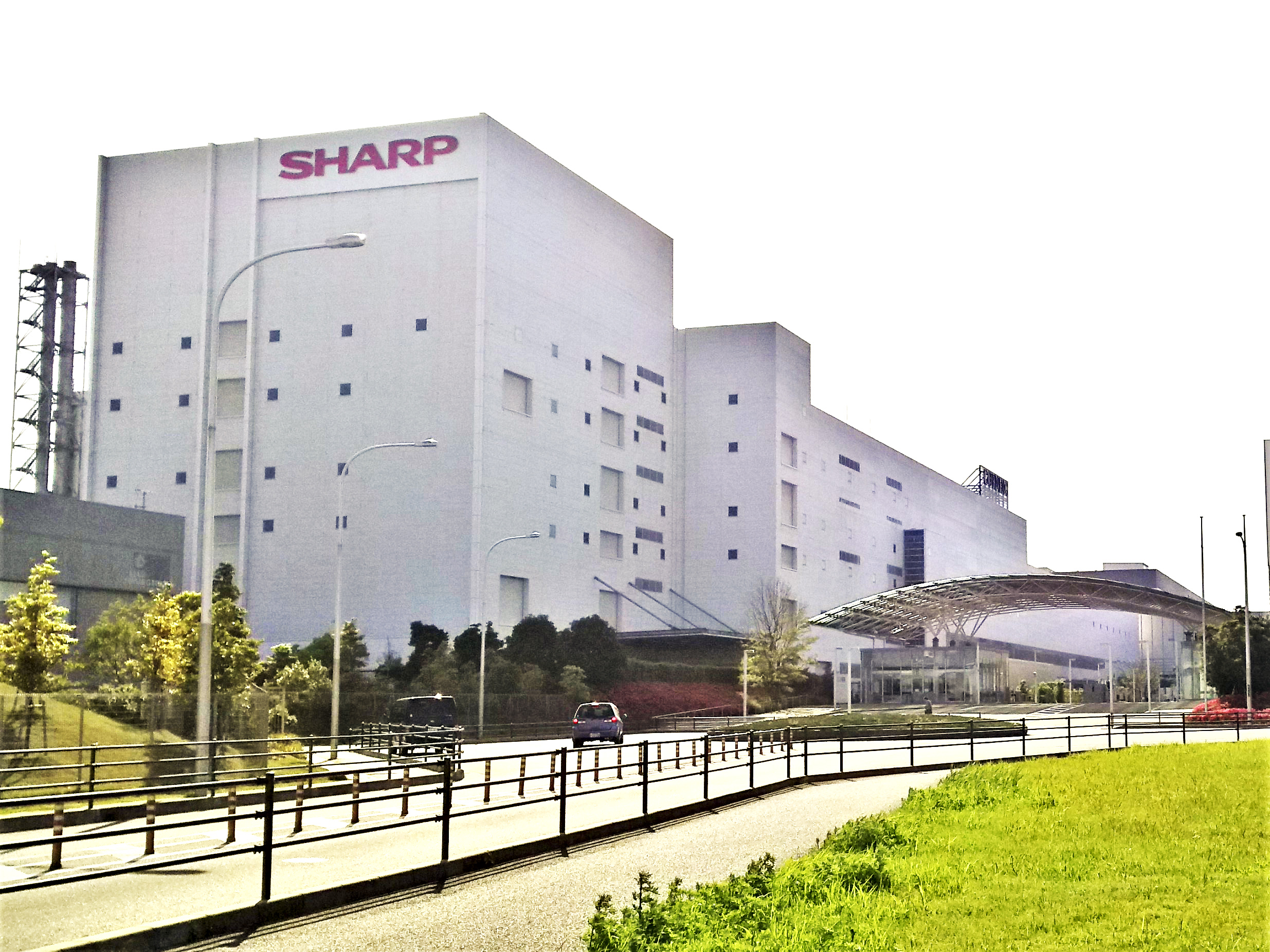 Sharp là thương hiệu gì? Đánh giá tivi Sharp có tốt hay không? Sforum.vn