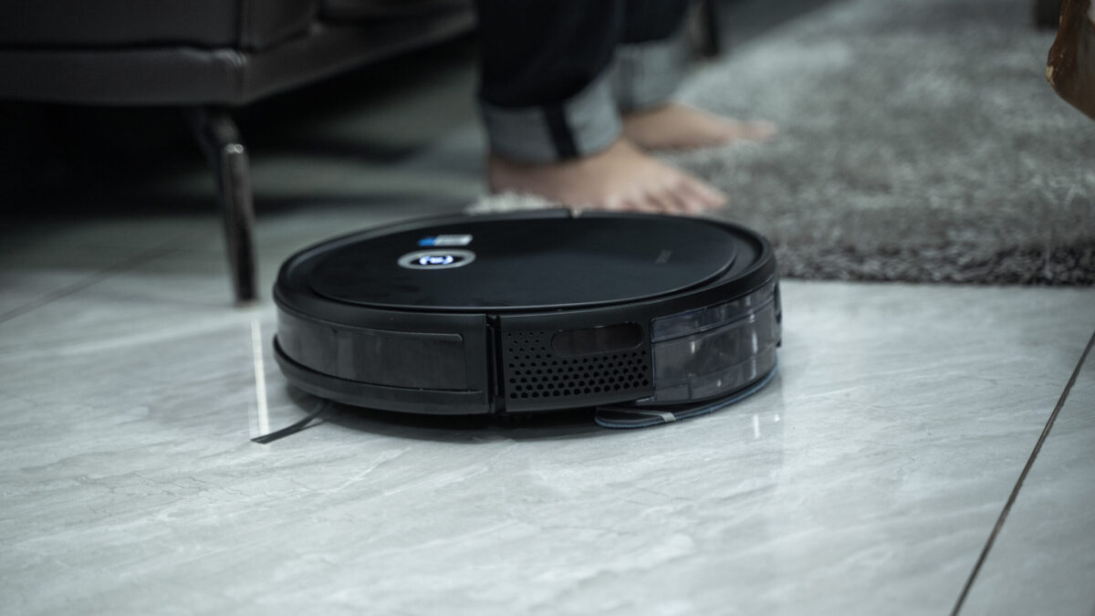 Ecovacs U2 Pro - Đánh giá robot hút bụi và lau thông minh