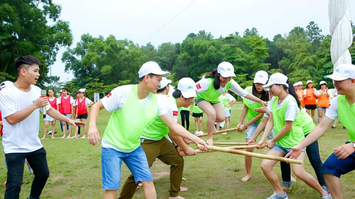 Gợi ý 30 trò chơi team building cực vui, cực bựa độc lạ nhất