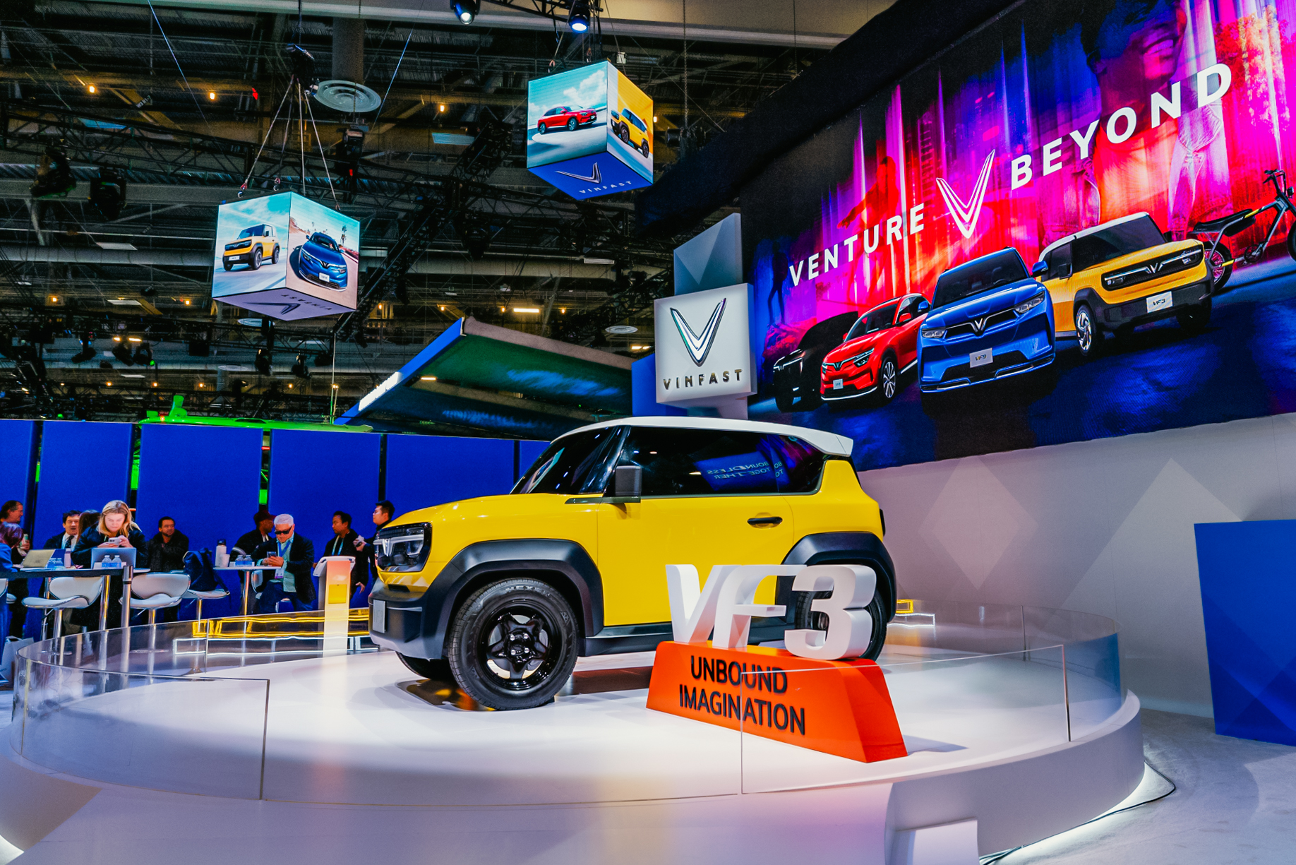 VinFast VF 3 chính thức ra mắt toàn cầu, phạm vi hoạt động 210km