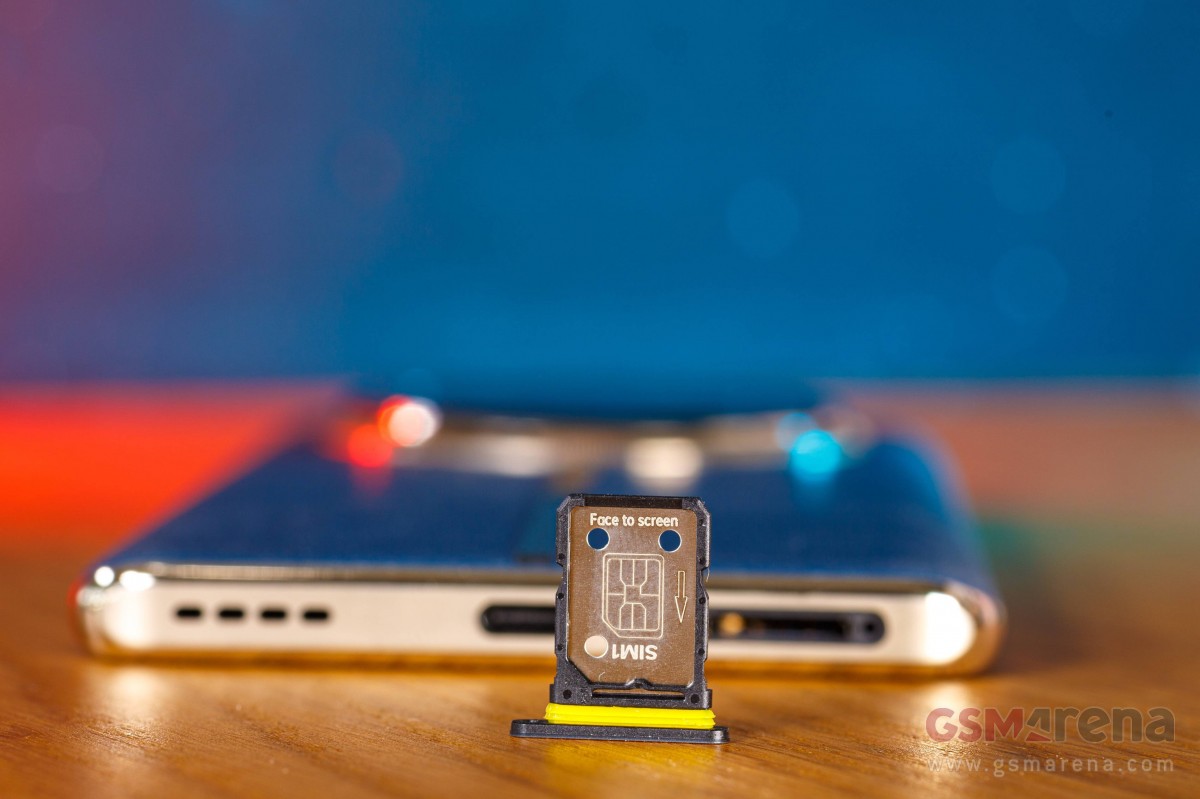 Cận cảnh realme 12 Pro Plus: Dùng Snapdragon 7s Gen 2, cụm camera siêu ...