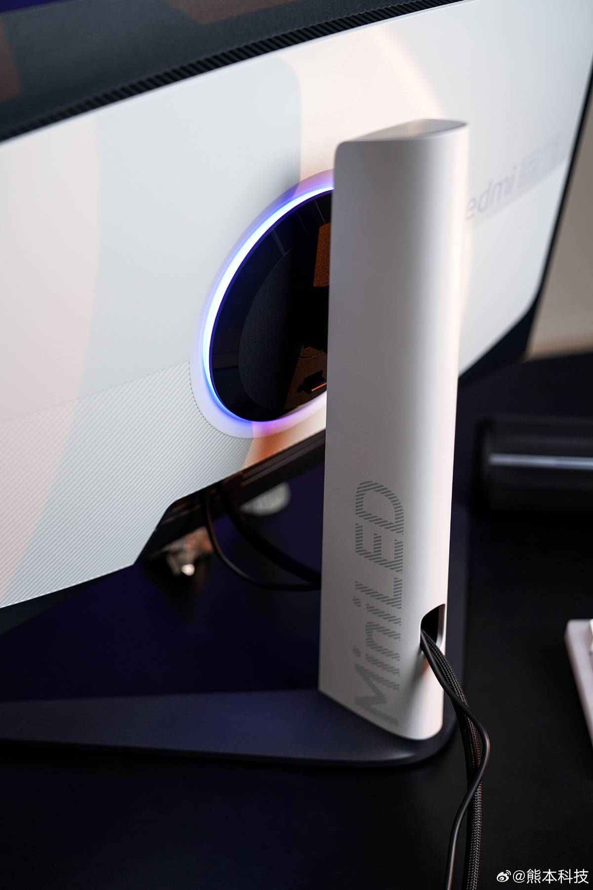 Cận cảnh màn hình Redmi G Pro 27 inch: Thiết kế gaming, tấm nền Mini ...