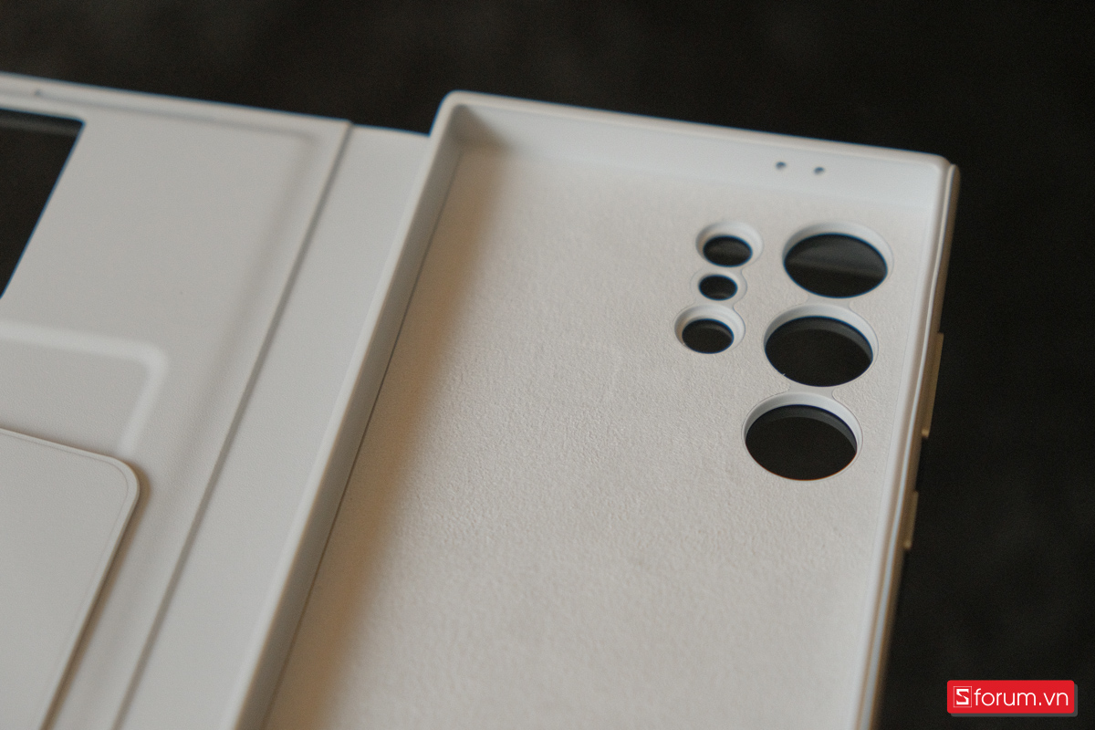 Trên tay bộ ốp lưng Galaxy S24 Ultra chính hãng: Ốp lưng thôi mà có cần ...