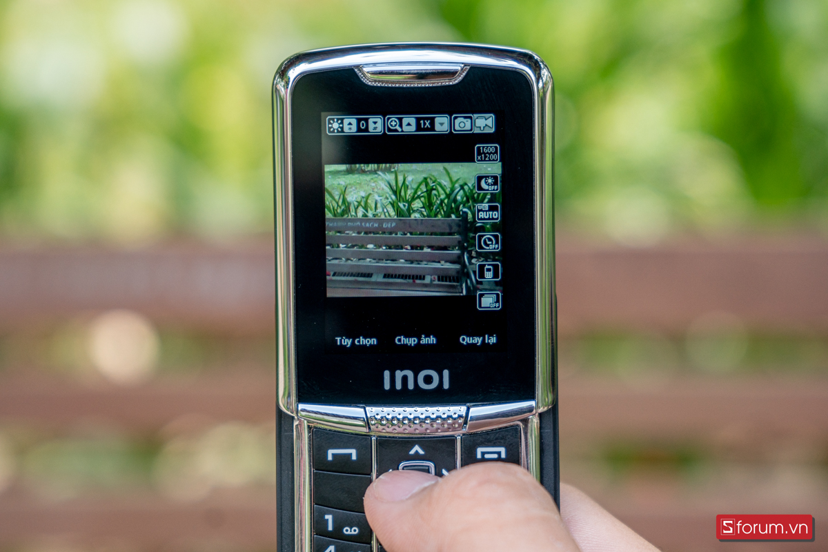 Trên tay INOI 288S: Thiết kế nắp trượt giống 8800 huyền thoại, có 4G ...