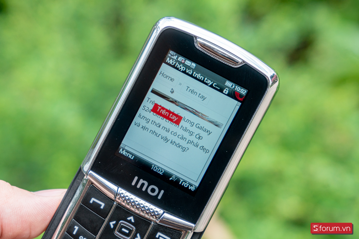 Trên tay INOI 288S: Thiết kế nắp trượt giống 8800 huyền thoại, có 4G truy cập internet, giá 1.19 ...