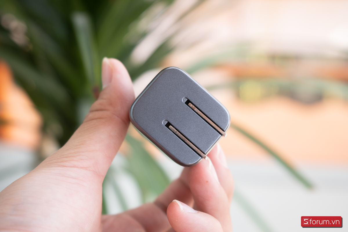 Trên tay củ sạc Aukey Omnia II Mix 67W: Thiết kế hiện đại, siêu nhỏ gọn ...