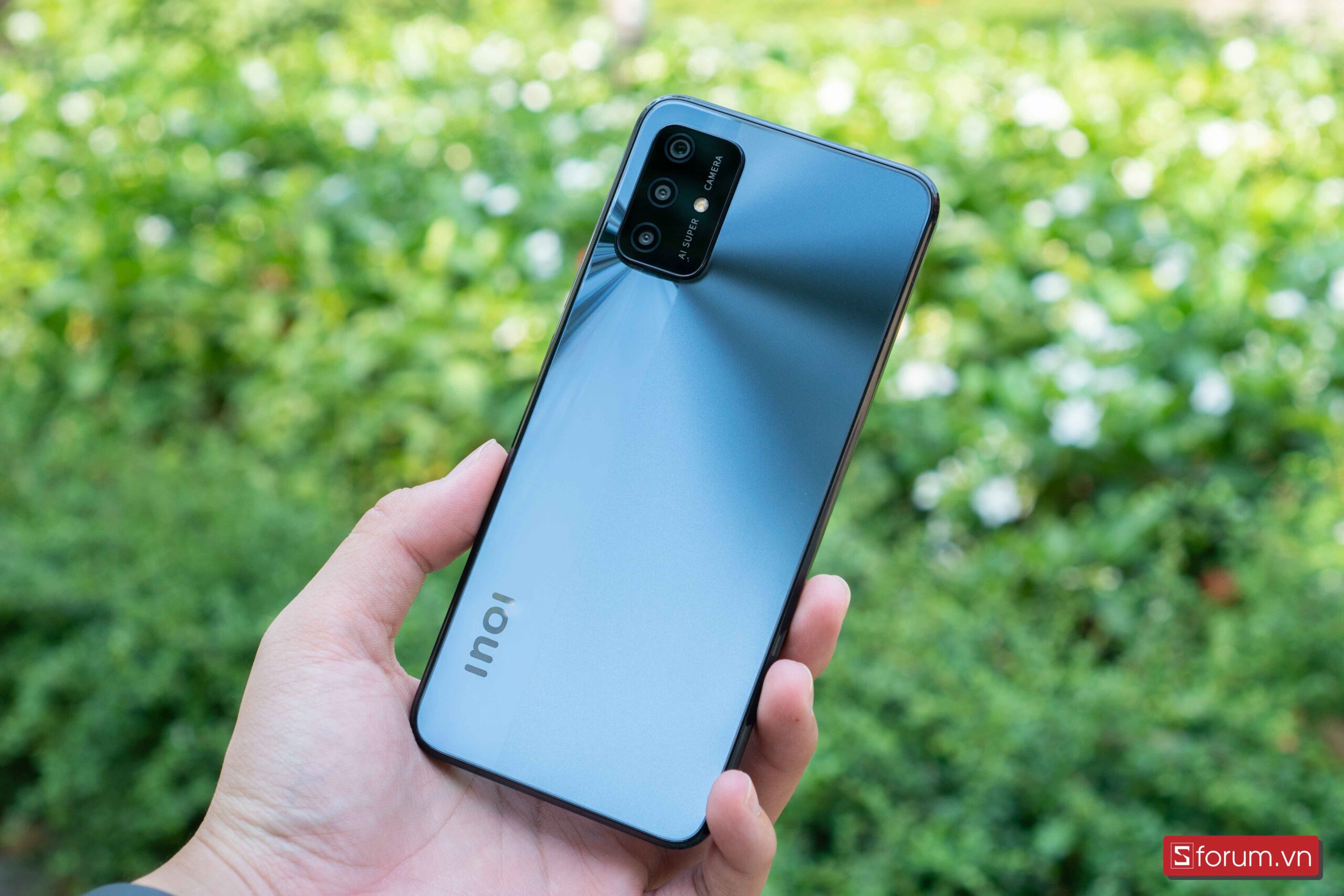 Trên tay INOI A83: Smartphone có mặt lưng và pin tháo rời, hiệu năng ...